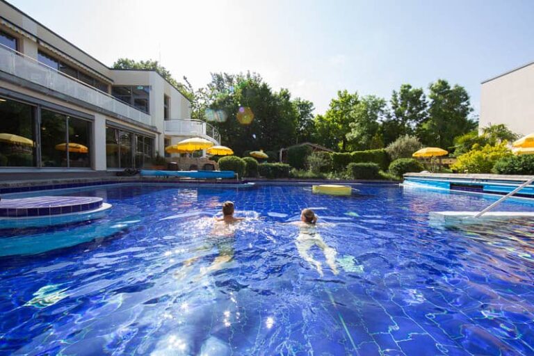Sauna München ≈ Wellness auf 5.000 qm im Phönix-Bad Ottobrunn