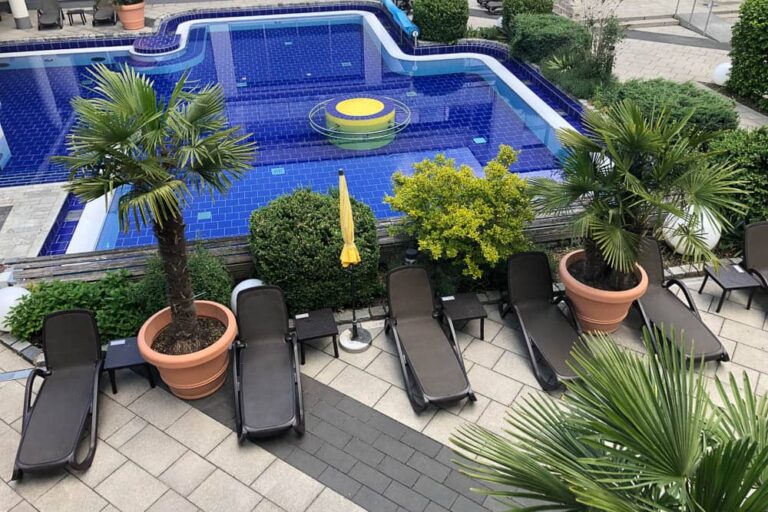 Sauna München ≈ Wellness auf 5.000 qm im Phönix-Bad Ottobrunn