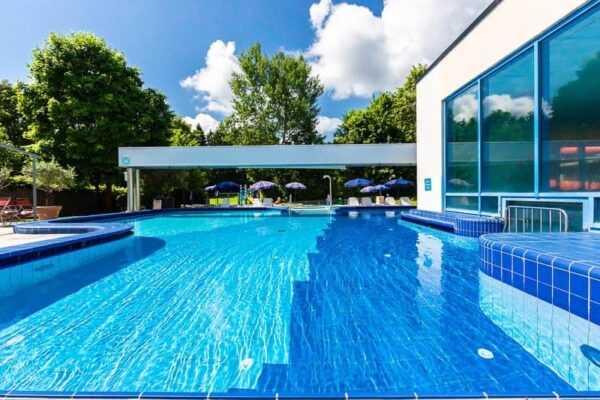 Schwimmbad und Erlebnisbad München ≈ Phönix-Bad Ottobrunn